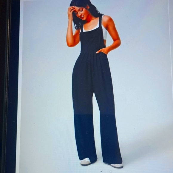 HALARA | Pants & Jumpsuits | Large Tall Halara Casual Bib Overalls ...
